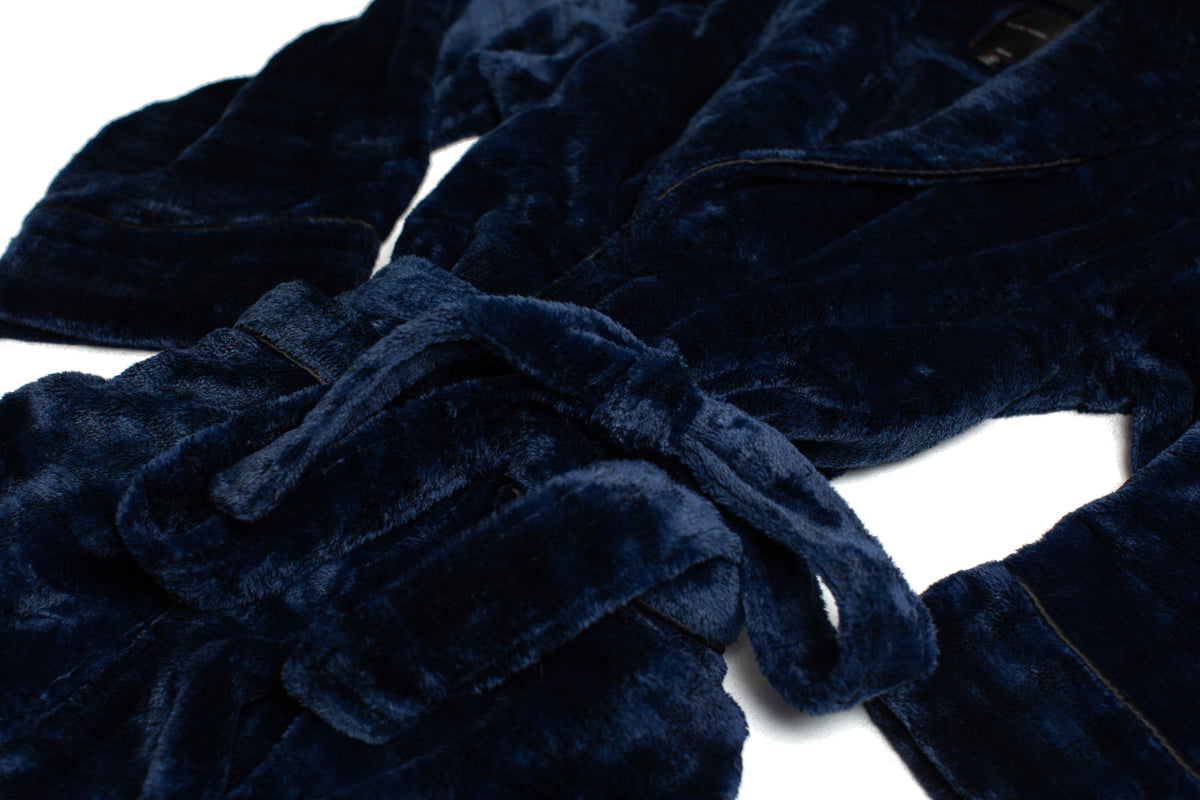 Heather Square Robe in Navy – Daniel Buchler